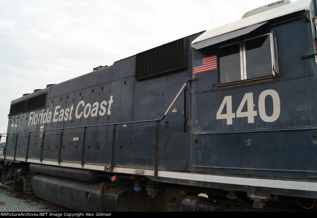 FEC 440 Cab, Side Shot